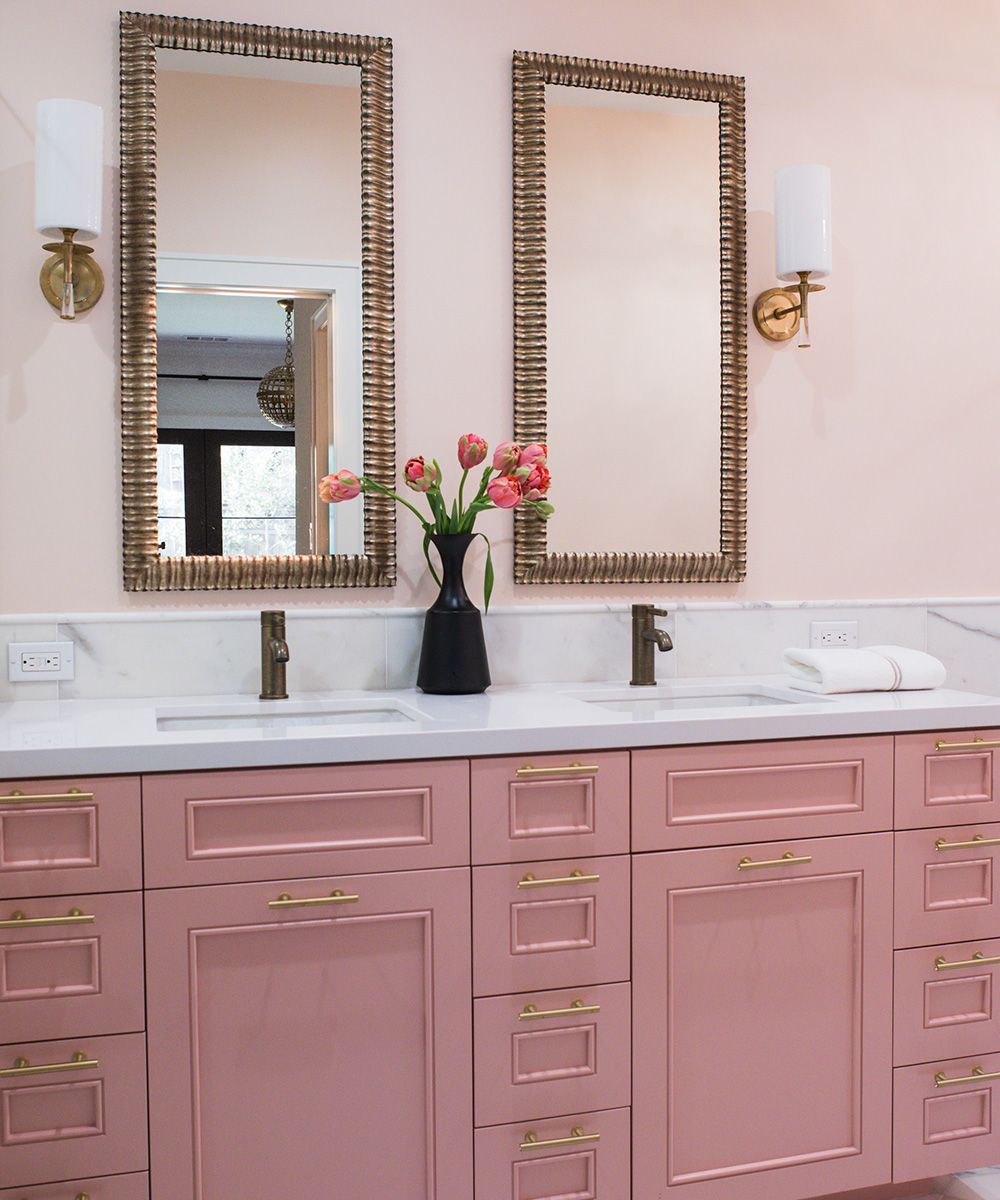 Explore this colourful home in California, designed by Fiorella Design ...