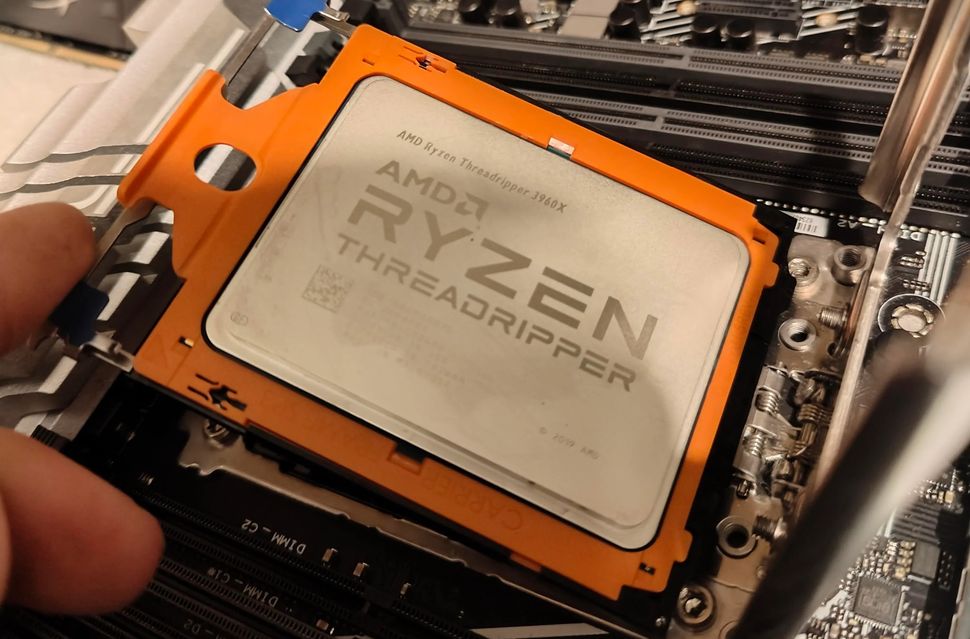 Garbage truck driver finds a working 32-core Threadripper, RTX 2080 Ti ...