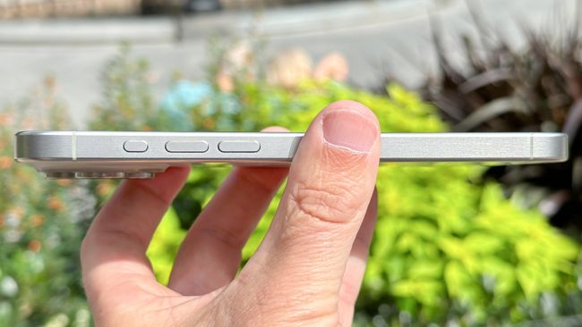 I’ve spent 2 weeks with the iPhone 15 Pro Max — here’s my pros and cons ...