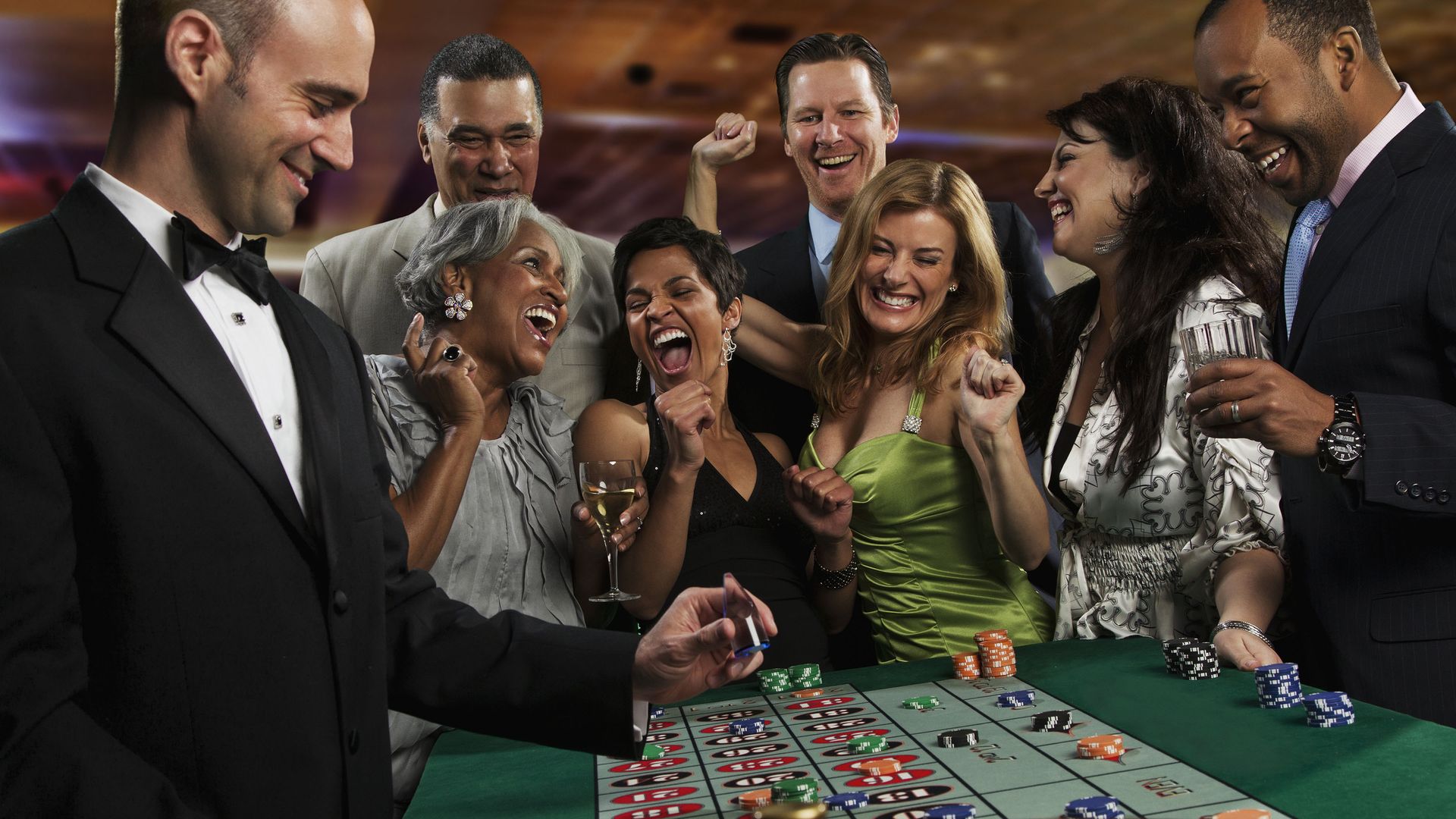 Taxes on Gambling Winnings & Losses: Gambling Taxes Explained | Kiplinger