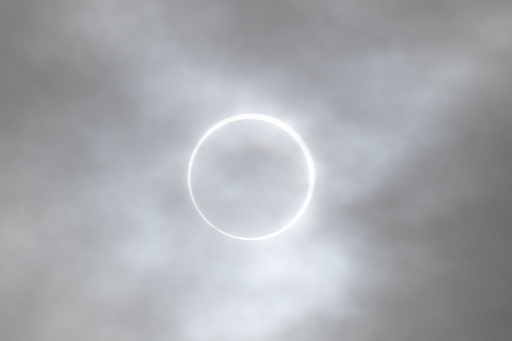Annular solar eclipse wows skywatchers with spectacular 'ring of fire ...