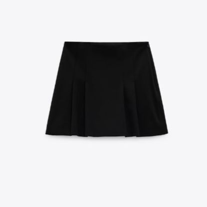 How to style celeb-approved micro skirts for summer and beyond | My ...