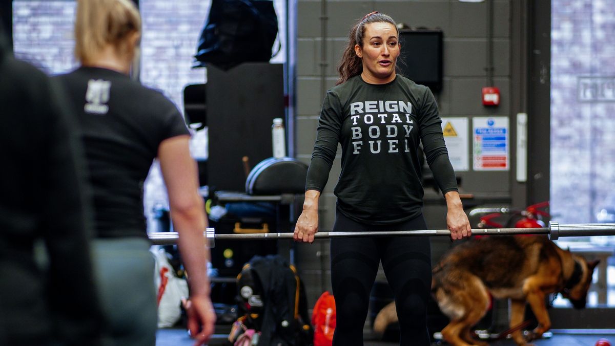 Can Lifting Weights Be Empowering? I Trained With An Olympic ...