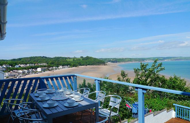 The best Christmas and New Year holiday rentals | Woman & Home