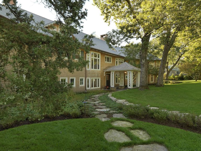 10 garden path ideas to elevate your outdoor space | Livingetc