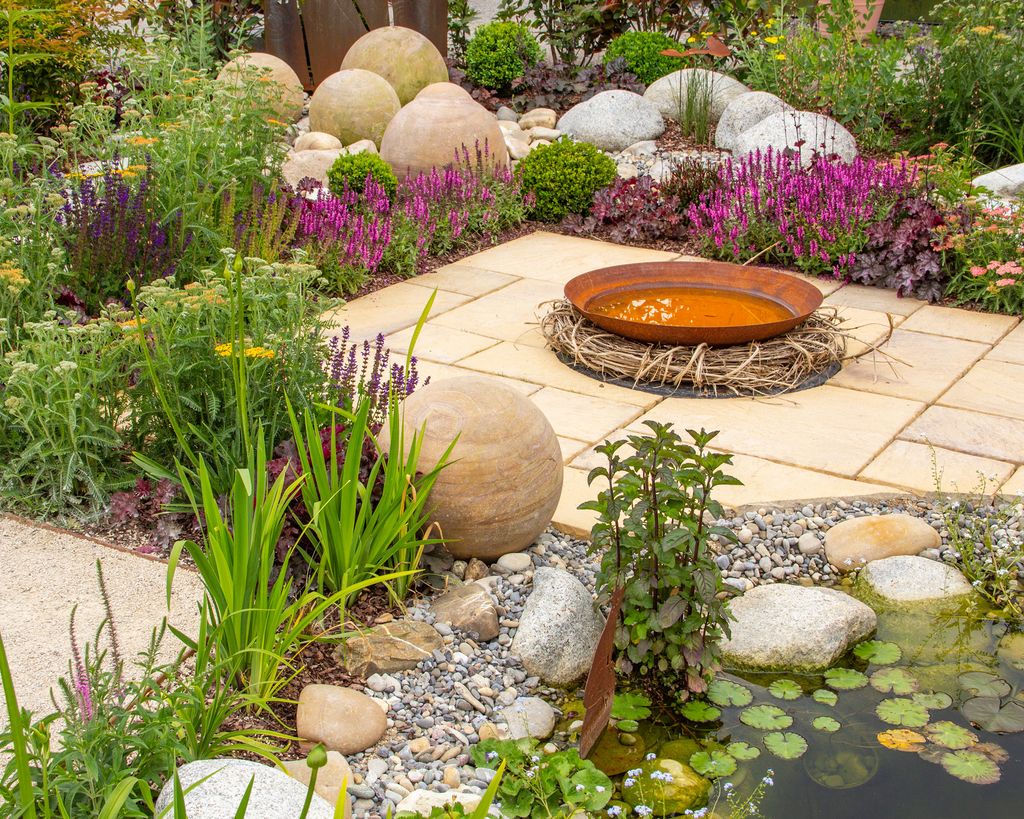 Rock garden ideas – 10 DIY ways to create a rockery | Real Homes