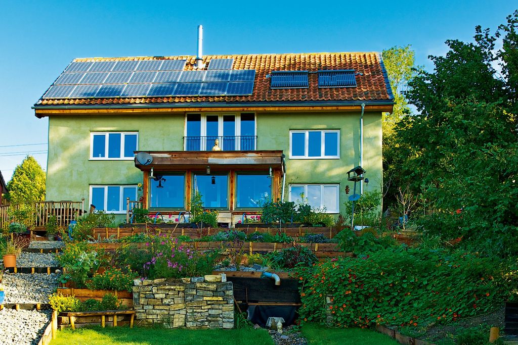 26 Low Budget Homes Built For Under £200,000 | Homebuilding