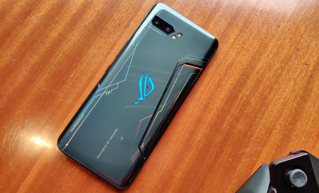 Asus ROG Phone 2 with 120Hz AMOLED screen & Snapdragon 855 Plus ...