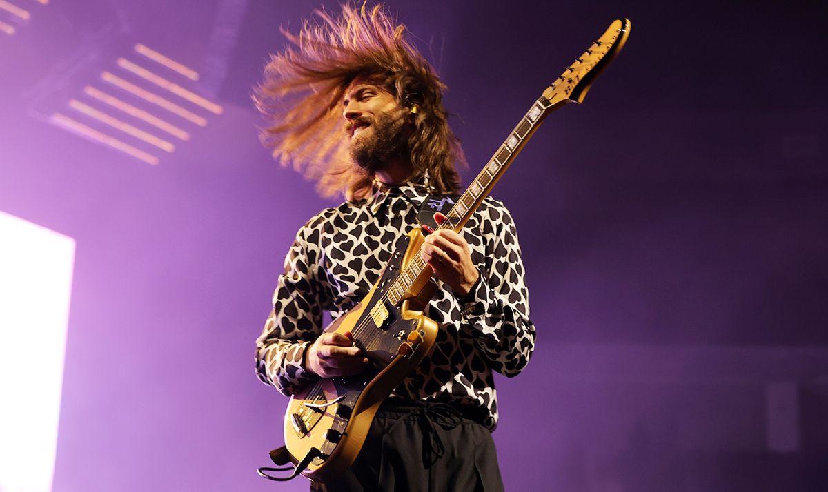Wayne Sermon is sneaking vintage guitars into Imagine Dragons ...