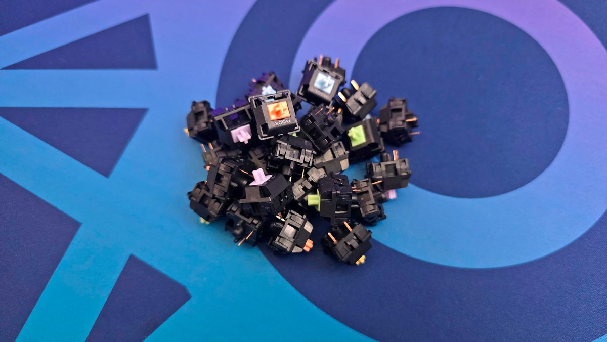 Mode Loop TKL (2024) Review: A Classy Classic in the Making | Tom's ...