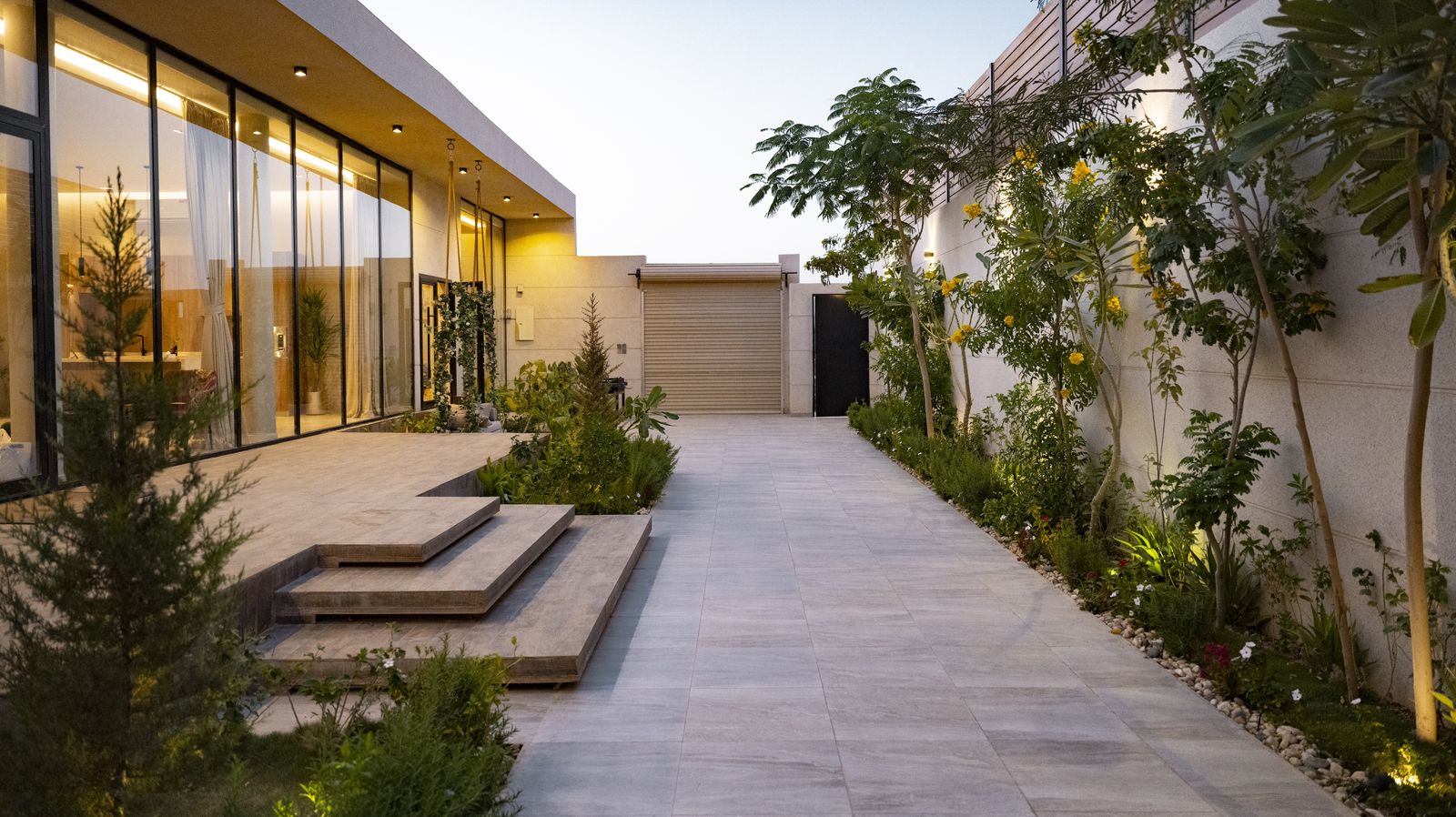 10 Patio Lighting Ideas to Make Your Yard Come Alive at Night | Livingetc