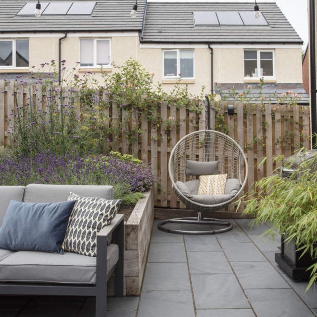 Planning permission for garden fences: an expert guide | Ideal Home