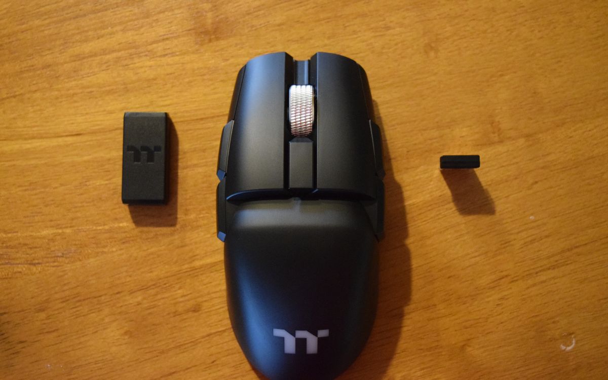 Thermaltake Argent M5 Wireless Gaming Mouse Review: Ambi-hemoth | Tom's ...