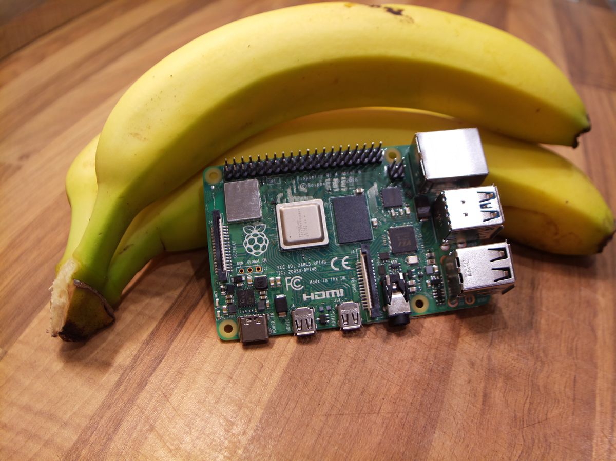 Raspberry Pi High Quality Camera Review: Interchangeable Lenses ...