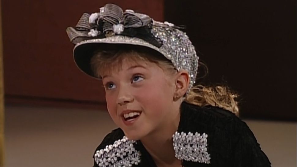 Full House's Jodie Sweetin Talks Coming To Terms With Being Known As ...