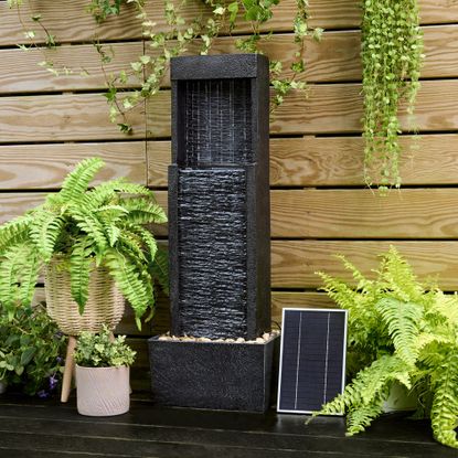 Are solar water fountains effective? 5 benefits to consider | Homes and ...