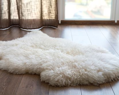 How to clean a wool rug — refresh your rug in 4 easy steps | Real Homes