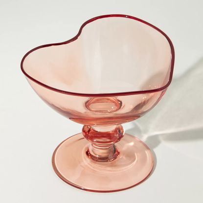 This heart-shaped drinking glass is loved by many on TikTok | Ideal Home