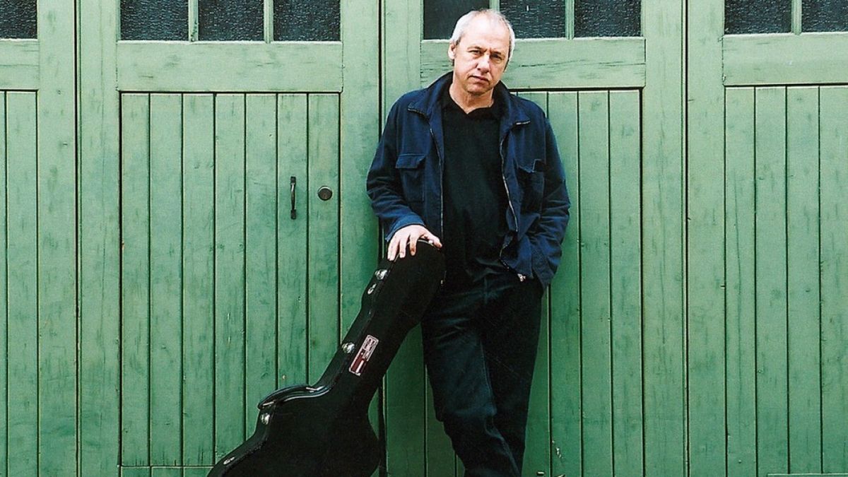 Knopfler previews Tracker documentary | Louder