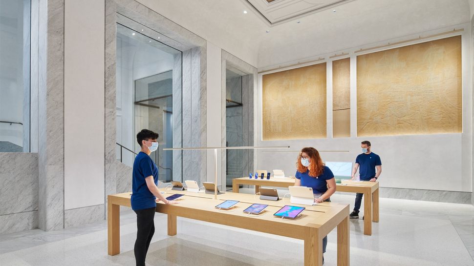 Apple is giving some US retail workers a pay rise | TechRadar