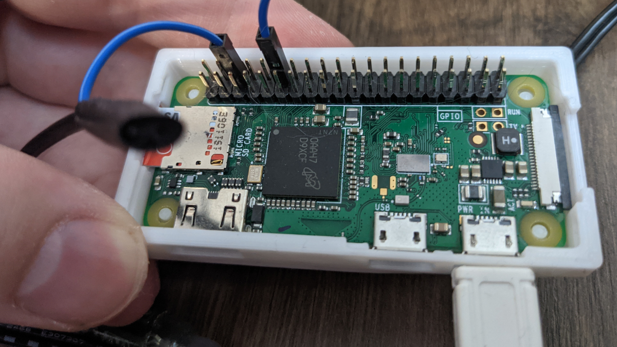 How To Build The Xmas Lights From Stranger Things with Raspberry Pi ...