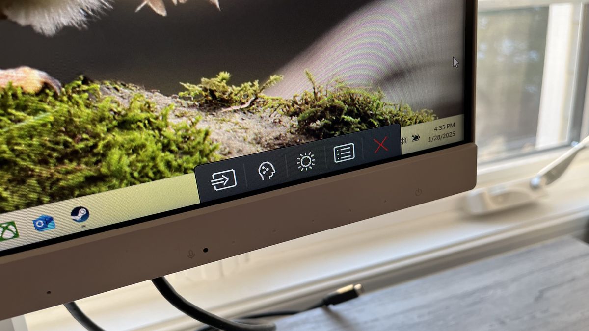 I swapped my everyday display to the BenQ GW2486TC Eye-Care Monitor for ...