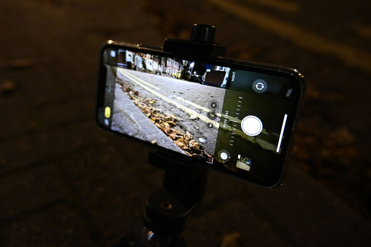 iPhone 11 Night Mode: Get the lowdown on low-light shooting | Digital ...