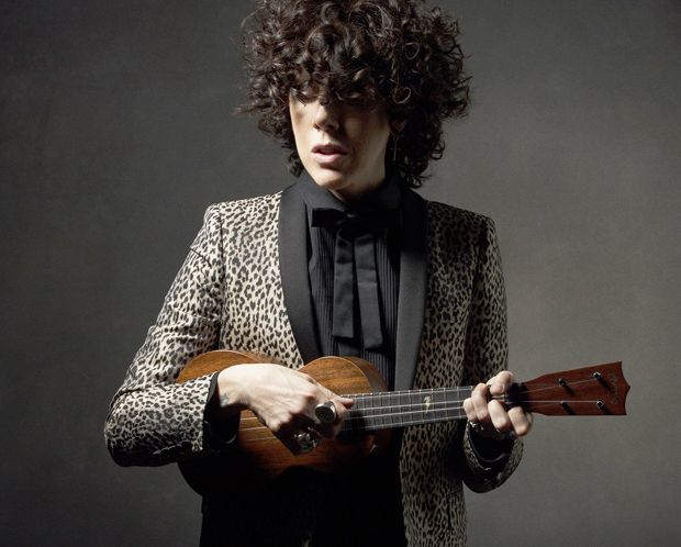 LP Announces West Coast Headline Tour, Tickets on Sale Today | Guitar World