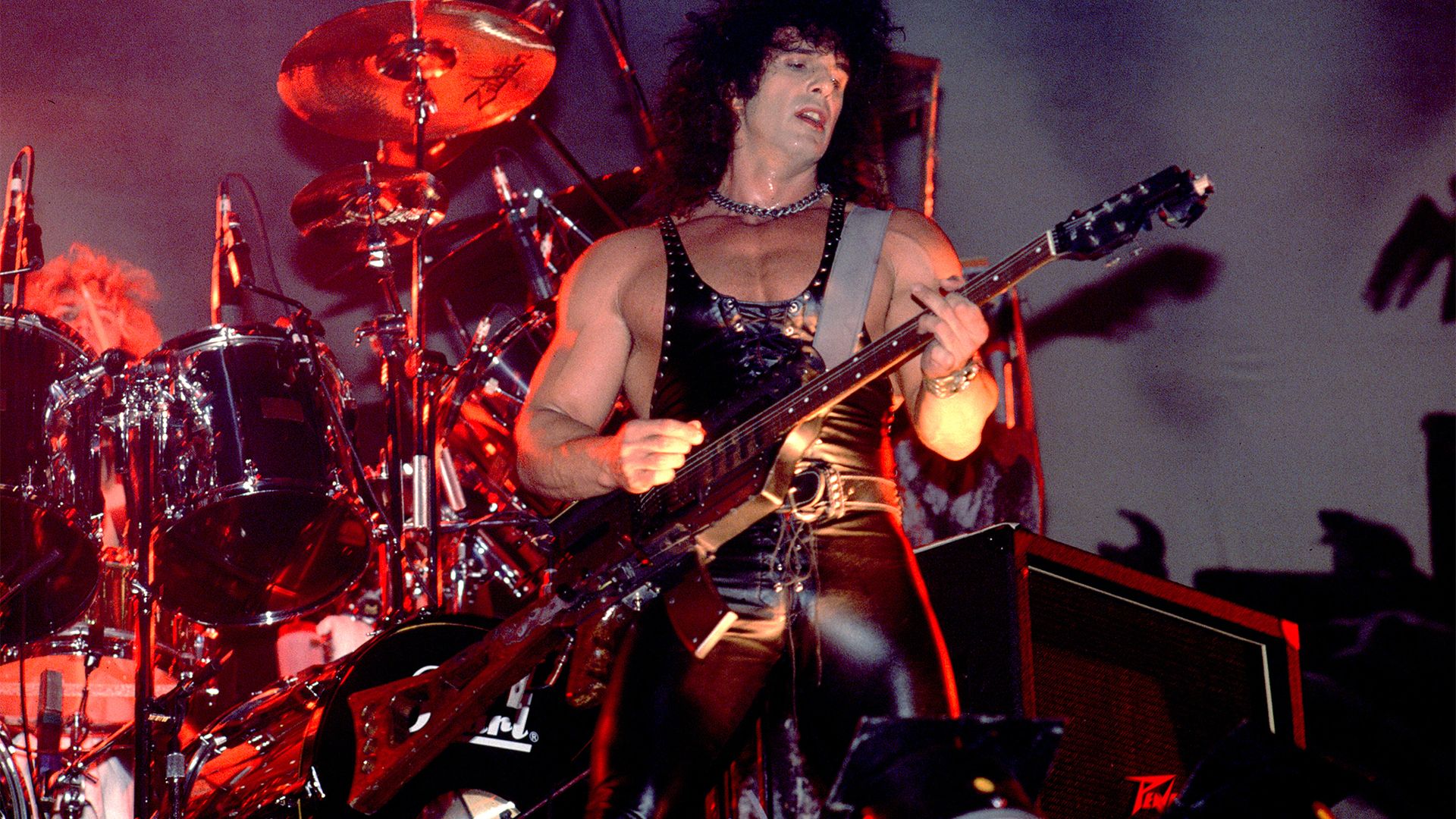 Kane Roberts on his 1980s machine gun guitar | GuitarPlayer