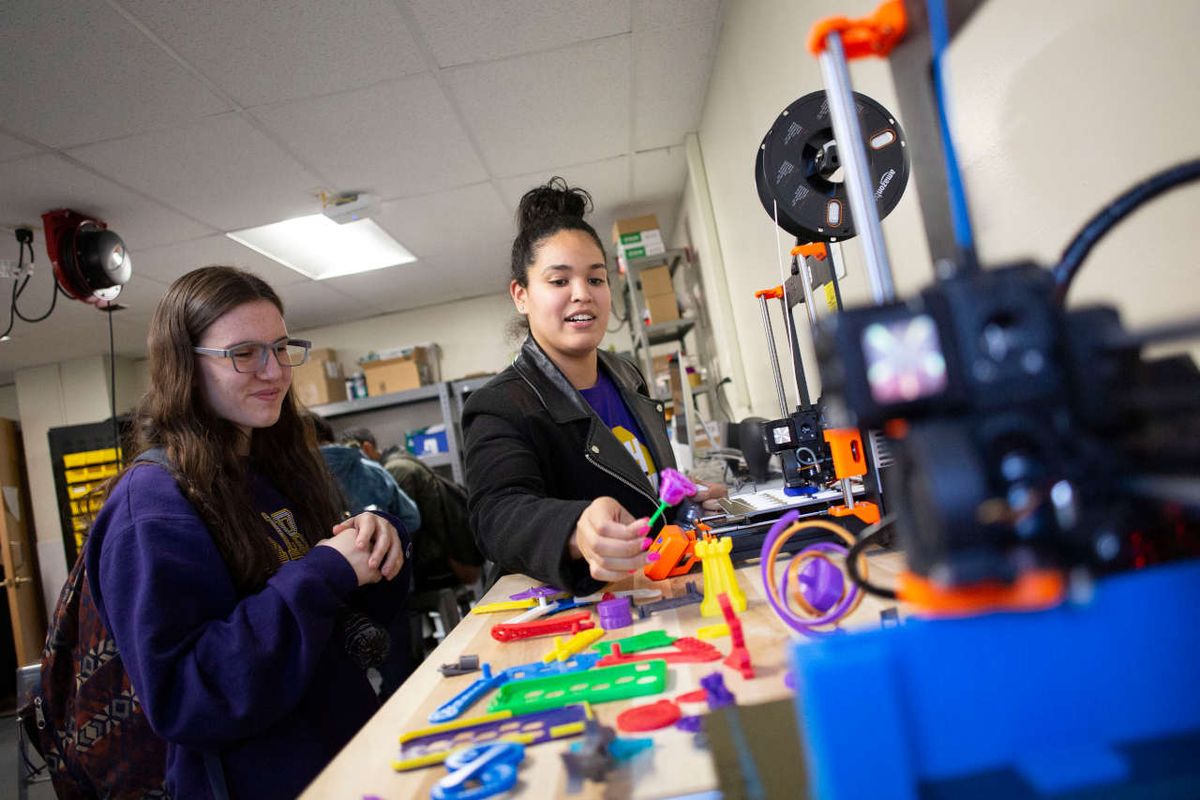 How 3D Printing Helps Accelerate Learning in High School and College ...