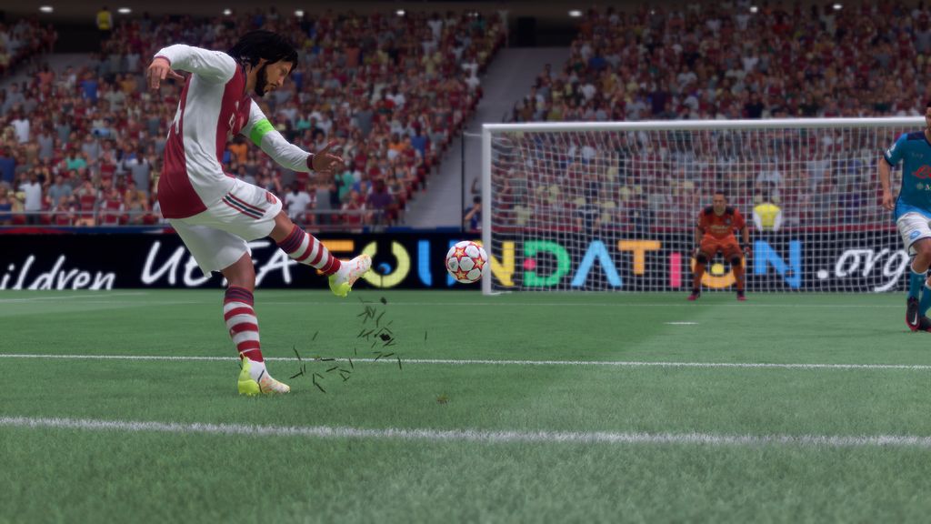 FIFA 22 review | PC Gamer