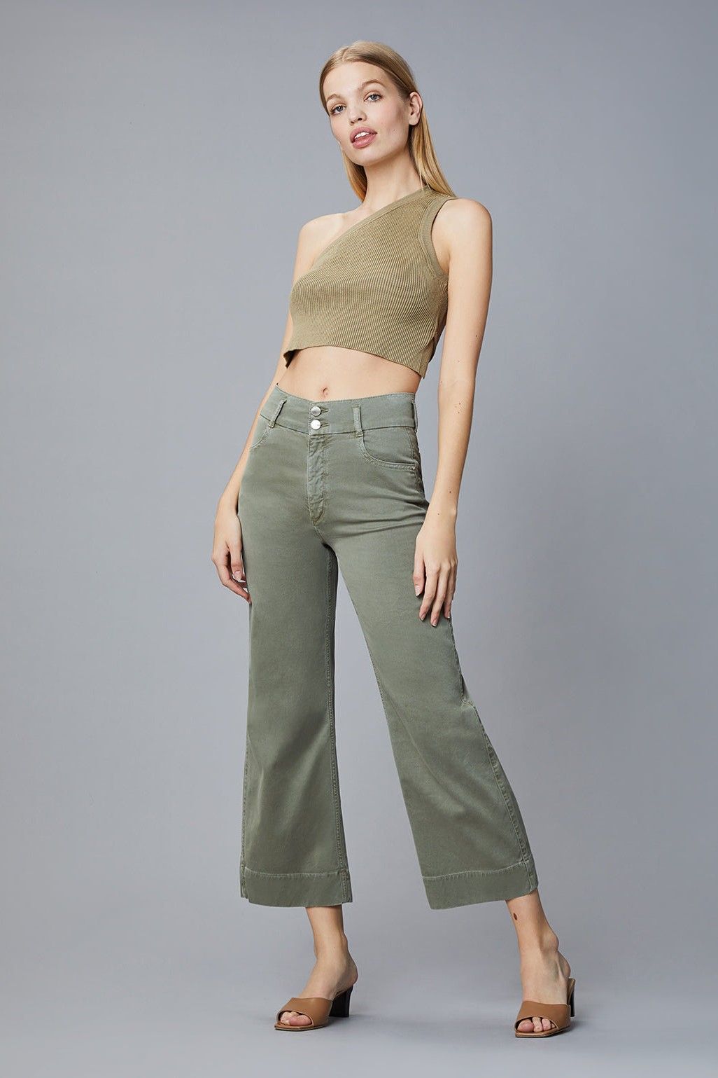 The 20 Best High-Waisted Jeans for Women in 2023 | Marie Claire