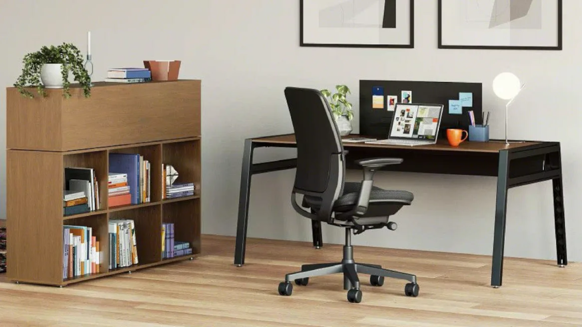 Which Steelcase office chair should you buy? I'll break down the most ...