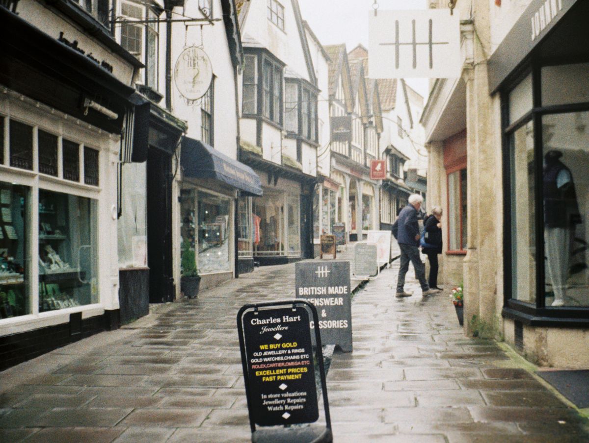 Lomomatic 110 Camera & Flash Metal review: get your groove on with this ...