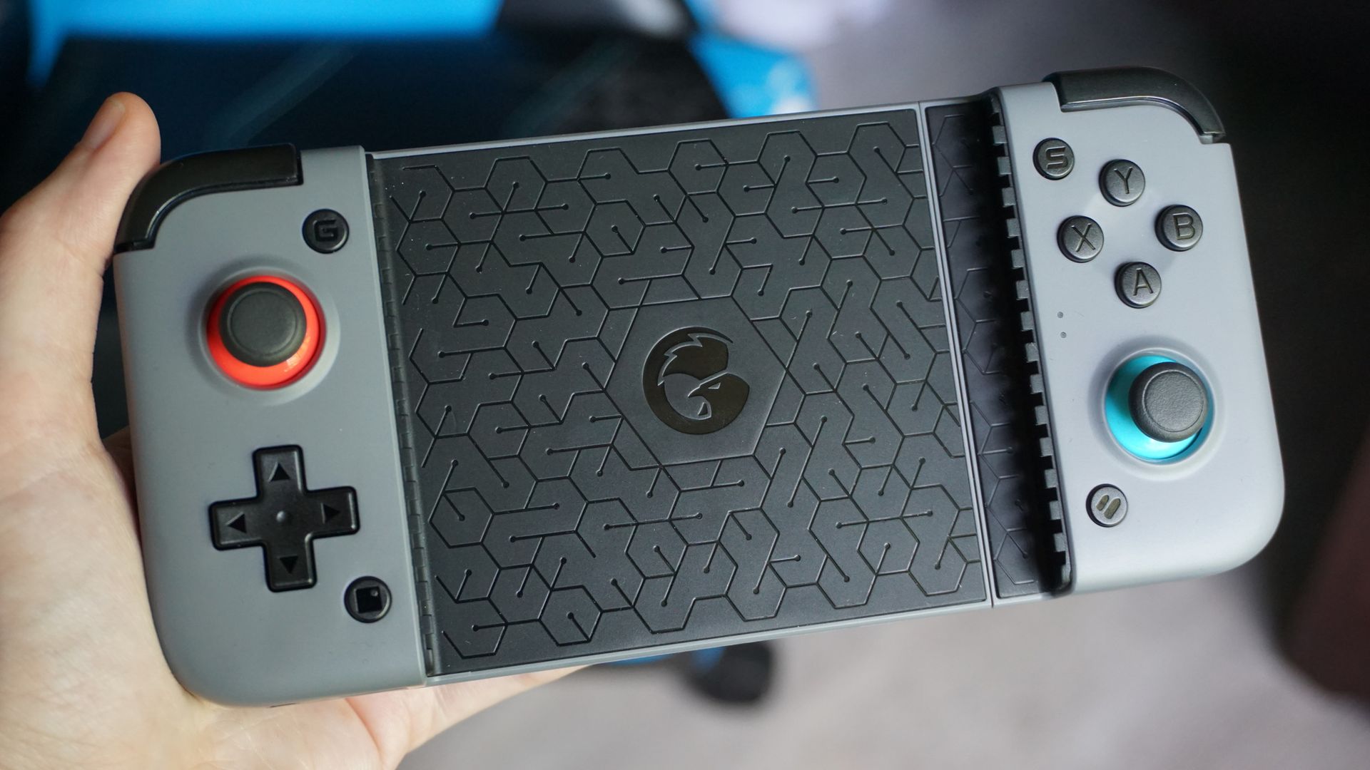 Gamesir X2 Bluetooth mobile controller review: One of the best mobile ...