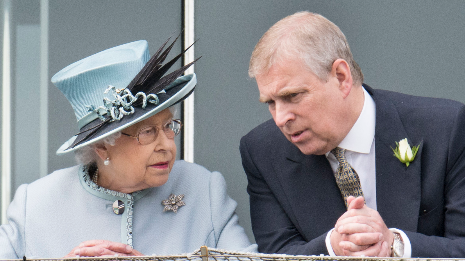 Queen Elizabeth's "Private" Meeting with Ex-Prince Andrew Was Thwarted ...