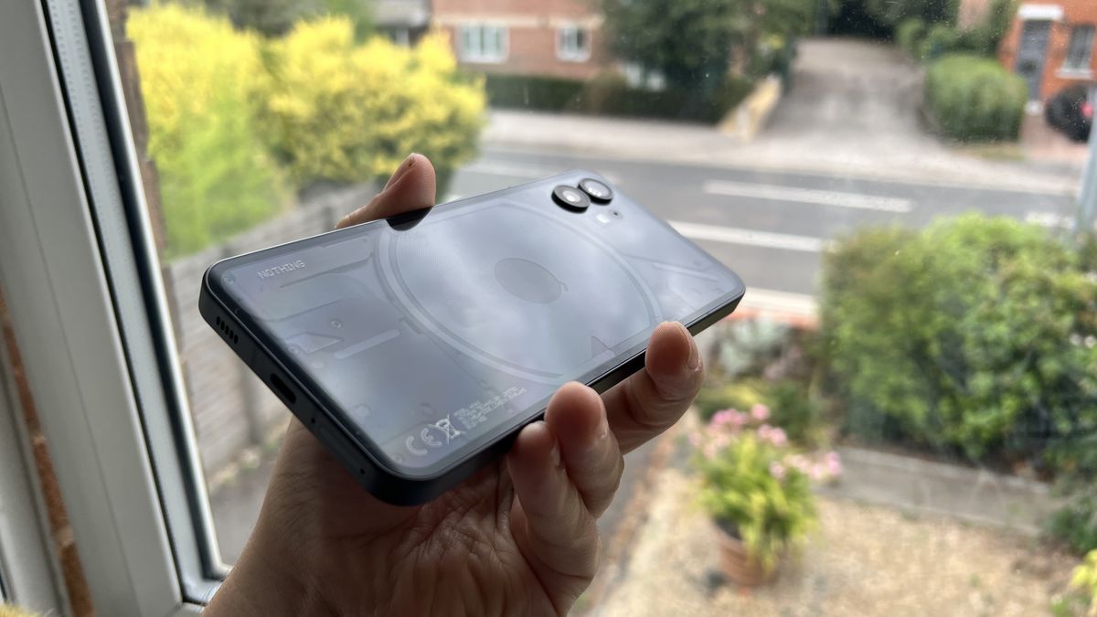 Nothing Phone (2) is getting a Snapdragon 8 Series chip — But which one ...