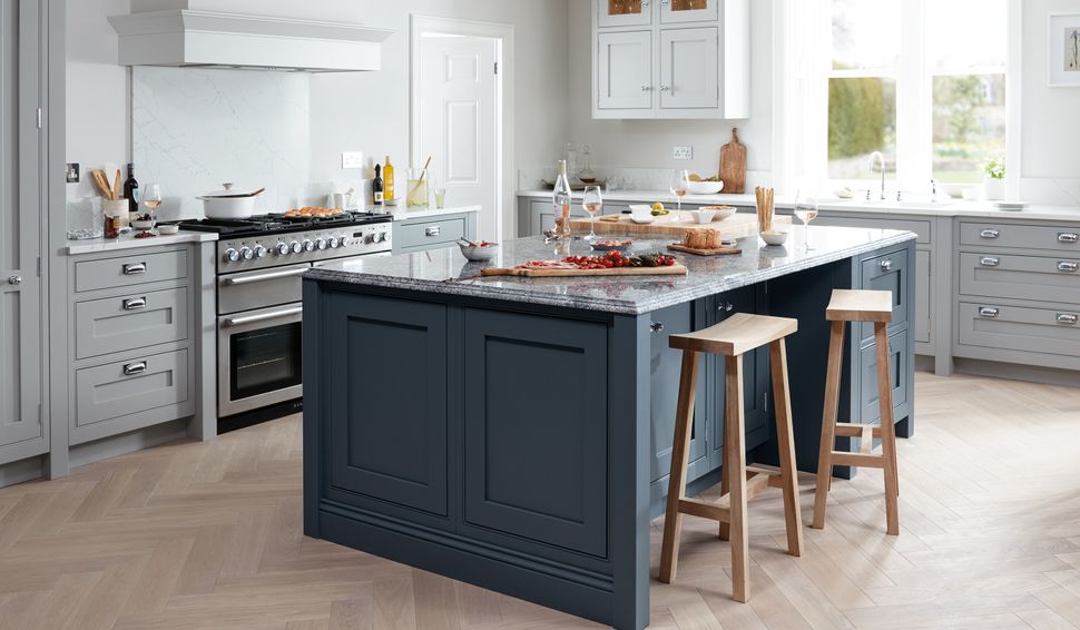 Quartz vs Granite: Which is the Better Choice for Worktops? | Homebuilding