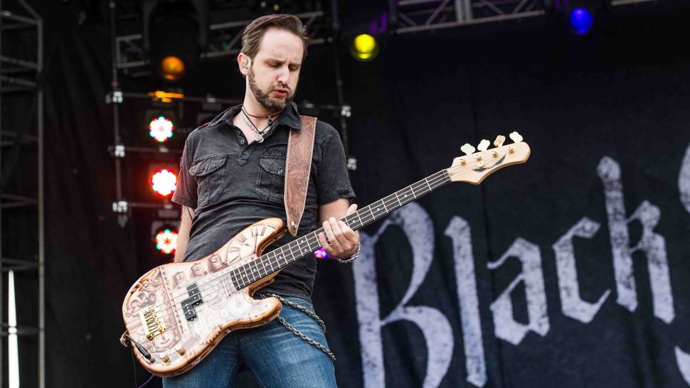 Black Stone Cherry's Jon Lawhon on playing 'lead bass', his signature ...