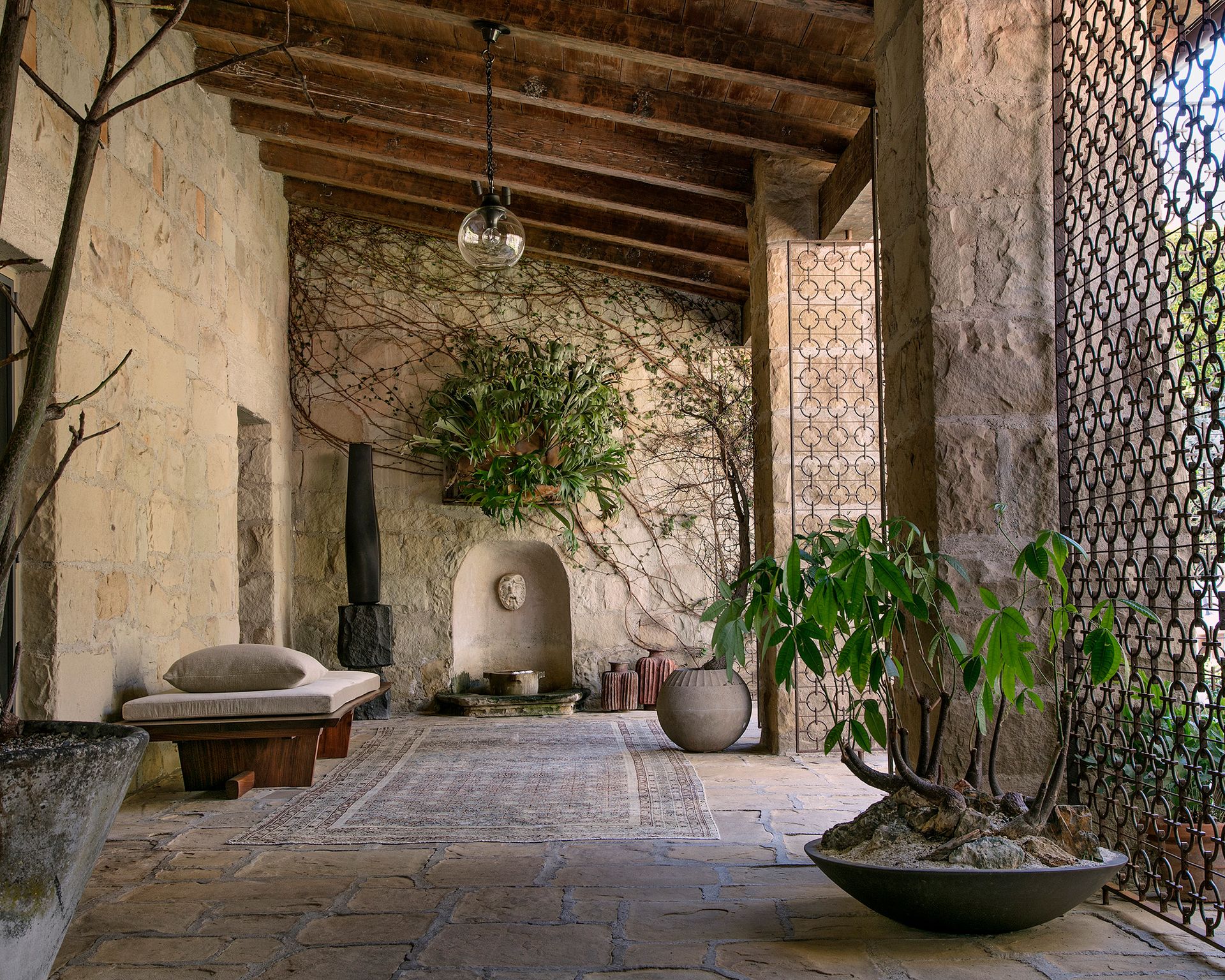 Ellen DeGeneres's Montecito home is a masterclass in modern rustic ...