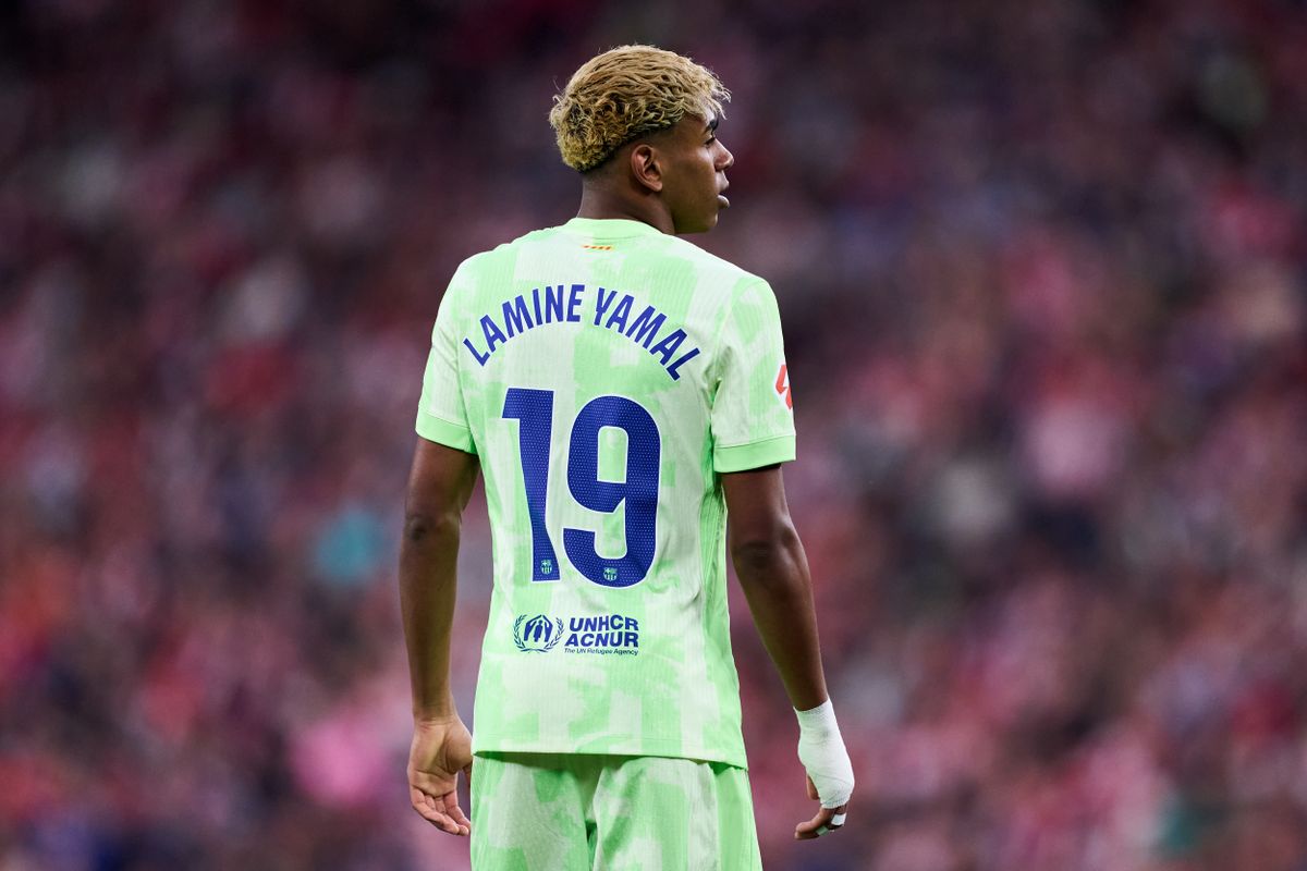 'Lamine Yamal wears flashy things with big diamonds. He thinks he’s an ...