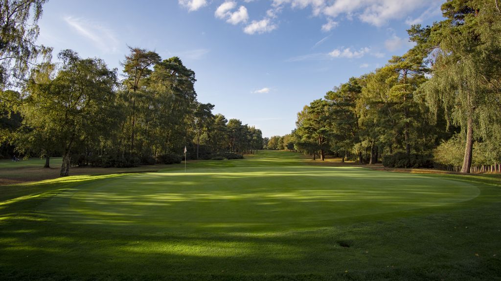 Woburn Golf Club Duke's Course Review, Tee Times and Key Info | Golf ...