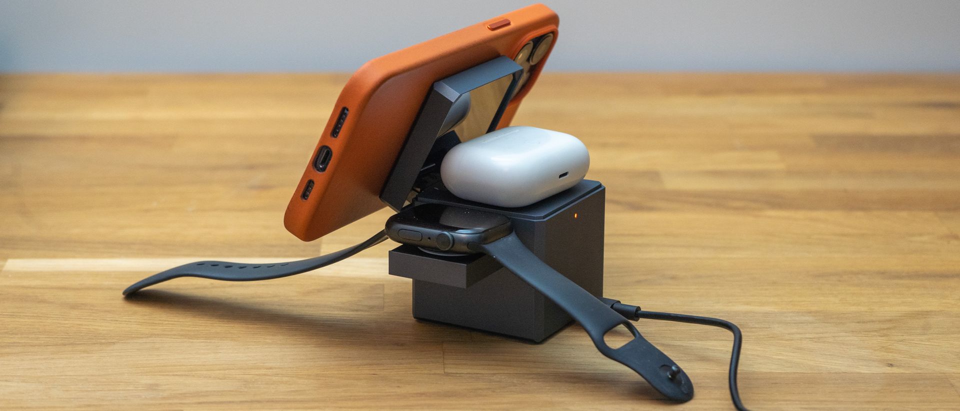 Anker 3-in-1 Cube with MagSafe review: this wireless charger is no ...