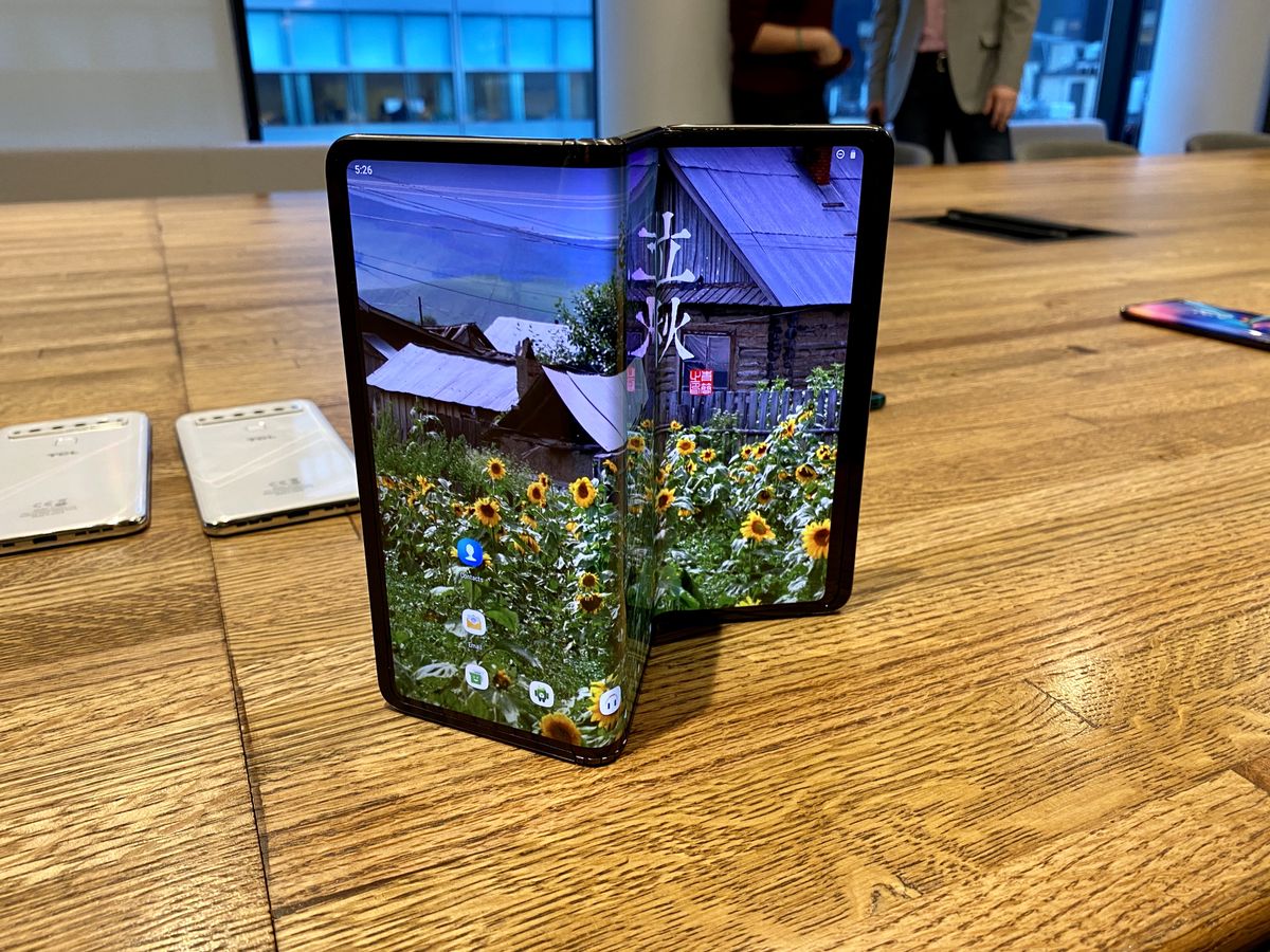 The world’s first rollable screen phone makes the Samsung Galaxy Z Flip ...