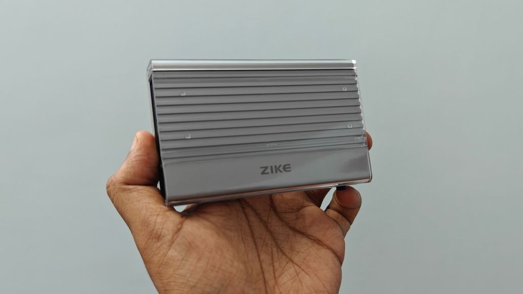 ZikeDrive USB4 NVMe SSD enclosure (Z666) review: DIY storage for ...