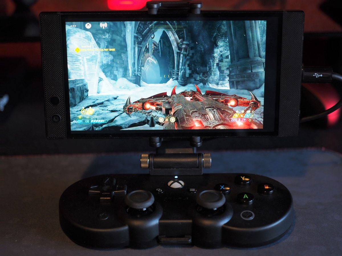 8bitdo Xbox mobile controller review: A gamepad for ants? | Windows Central