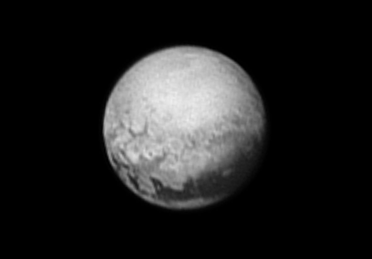 Pluto's Complex Surface Coming into Focus (Photo) | Space