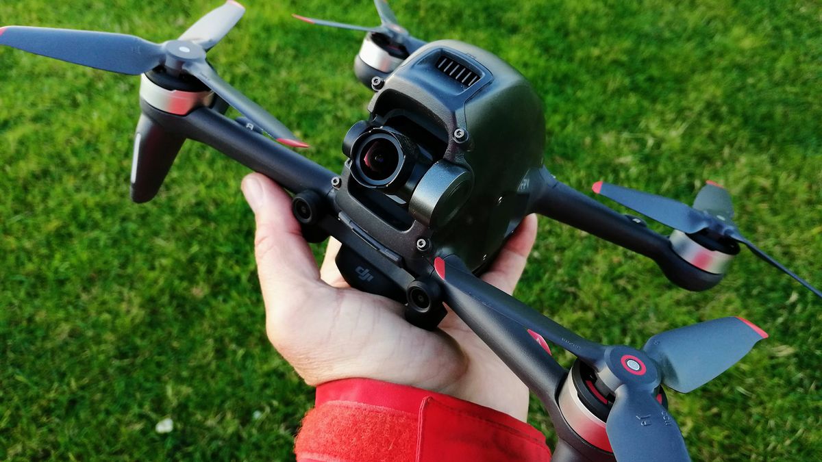DJI FPV review | Space