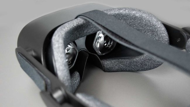 HP Reverb G2 Review: Amazing Clarity, Disappointing Tracking | Tom's ...