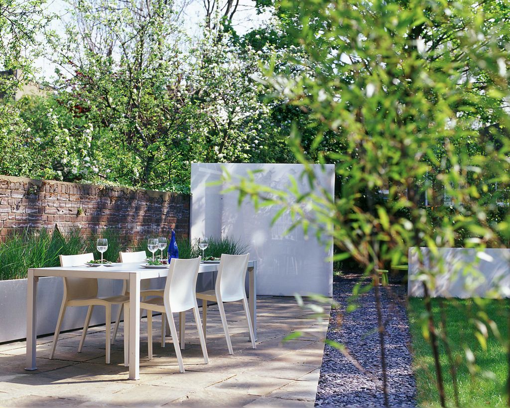 Garden screening ideas: 11 chic ways with fences, panels, and planting ...